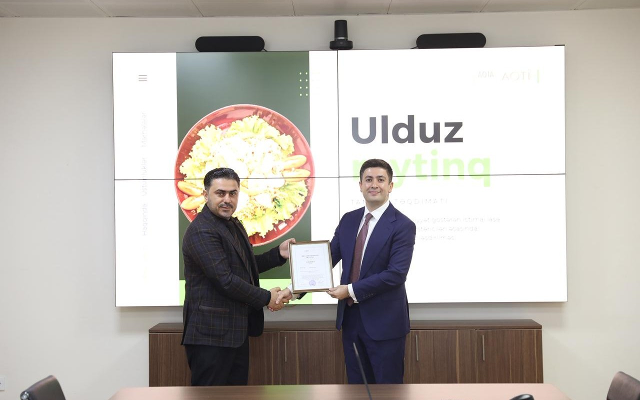 AQTİ tərəfindən “Chinar” restoranına “5 ulduz” sertifikatı təqdim ...